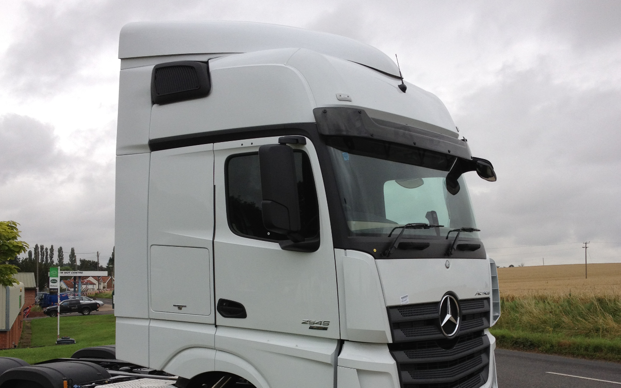 Mercedes Gigaspace - Hatcher Components Ltd